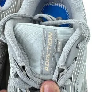 Brooks | Shoes | Brooks Addiction Walker Running Shoes Womens 5b Gray ...